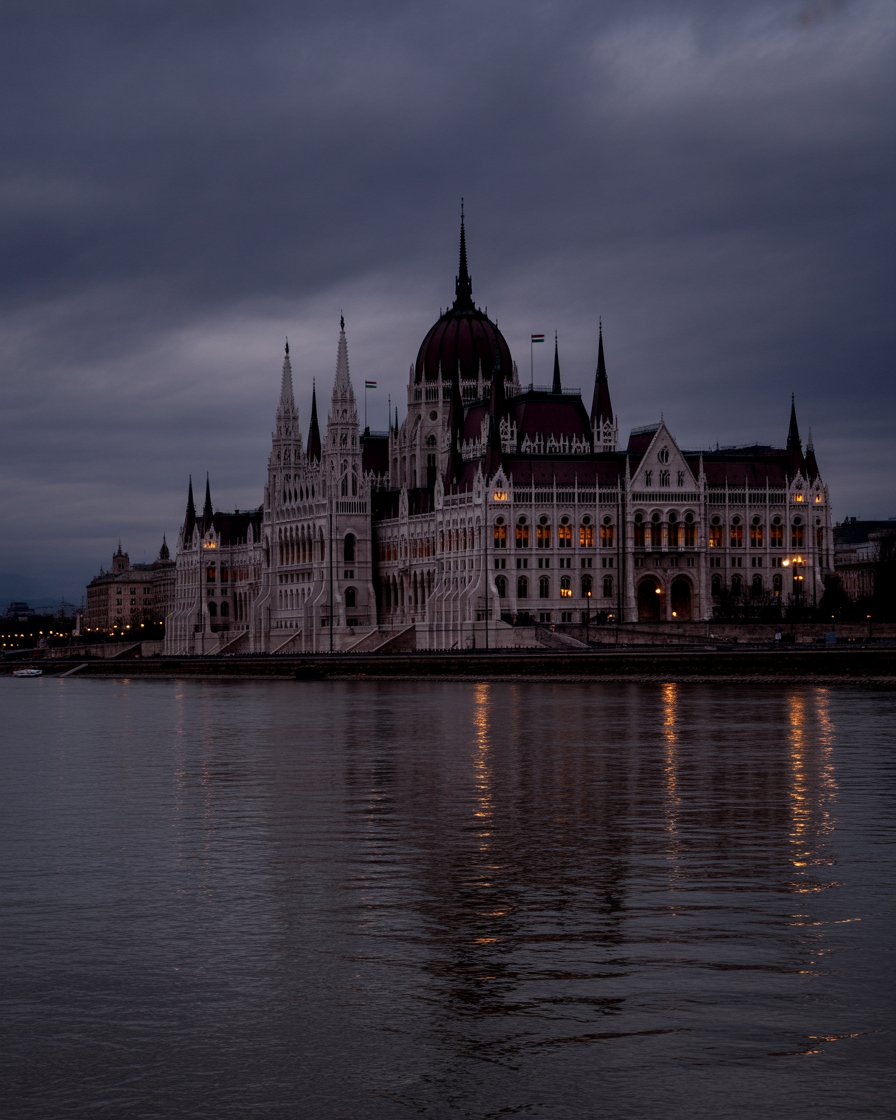 Kabátok – Oldal: 2 – Anna Budapest